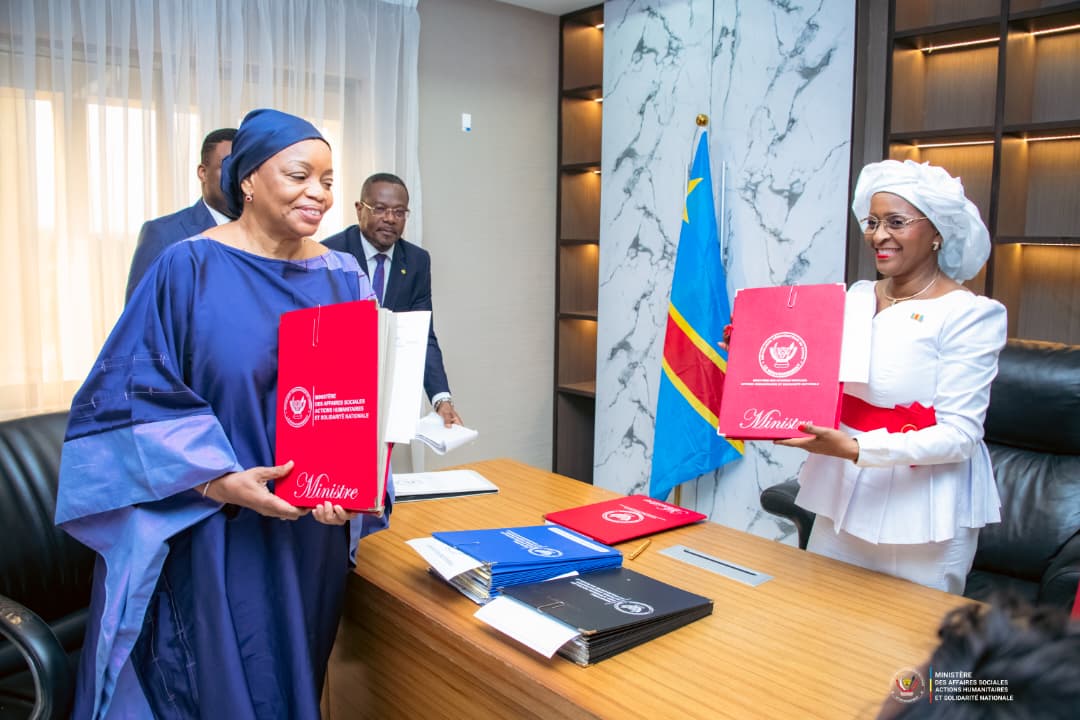 RDC :Alphabétisation, la continuité de l’État entre Munana et Bazaiba ...